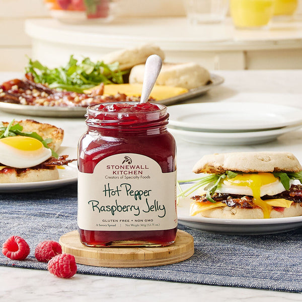 Hot Pepper Raspberry Jelly | Stonewall Kitchen - MECO7